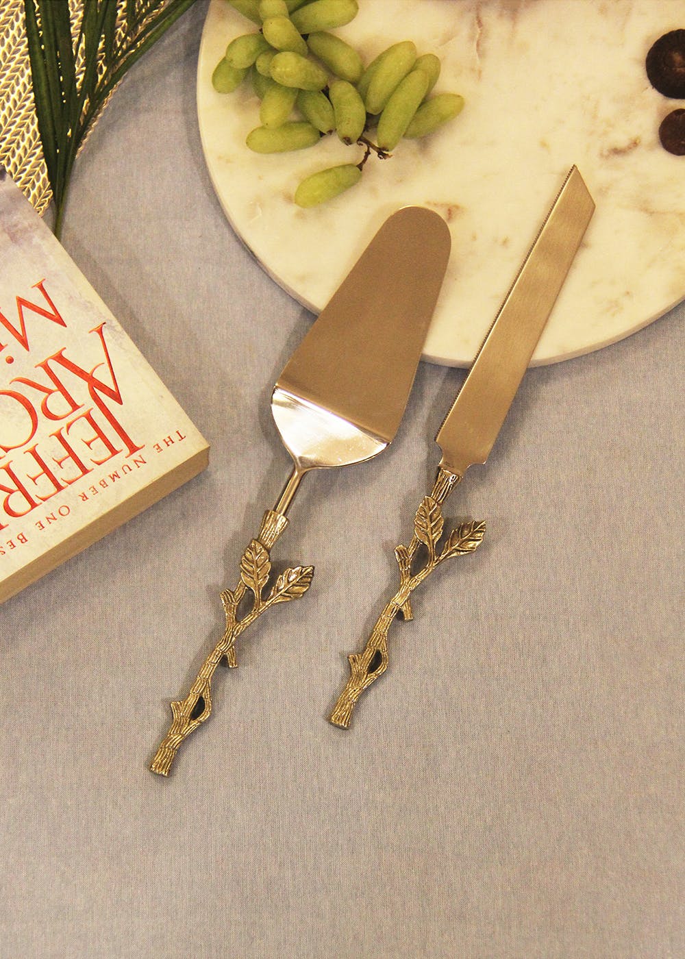 Get Gold Brass Cake Knife & Spatula Set leaf twig at ₹ 1950 | LBB Shop