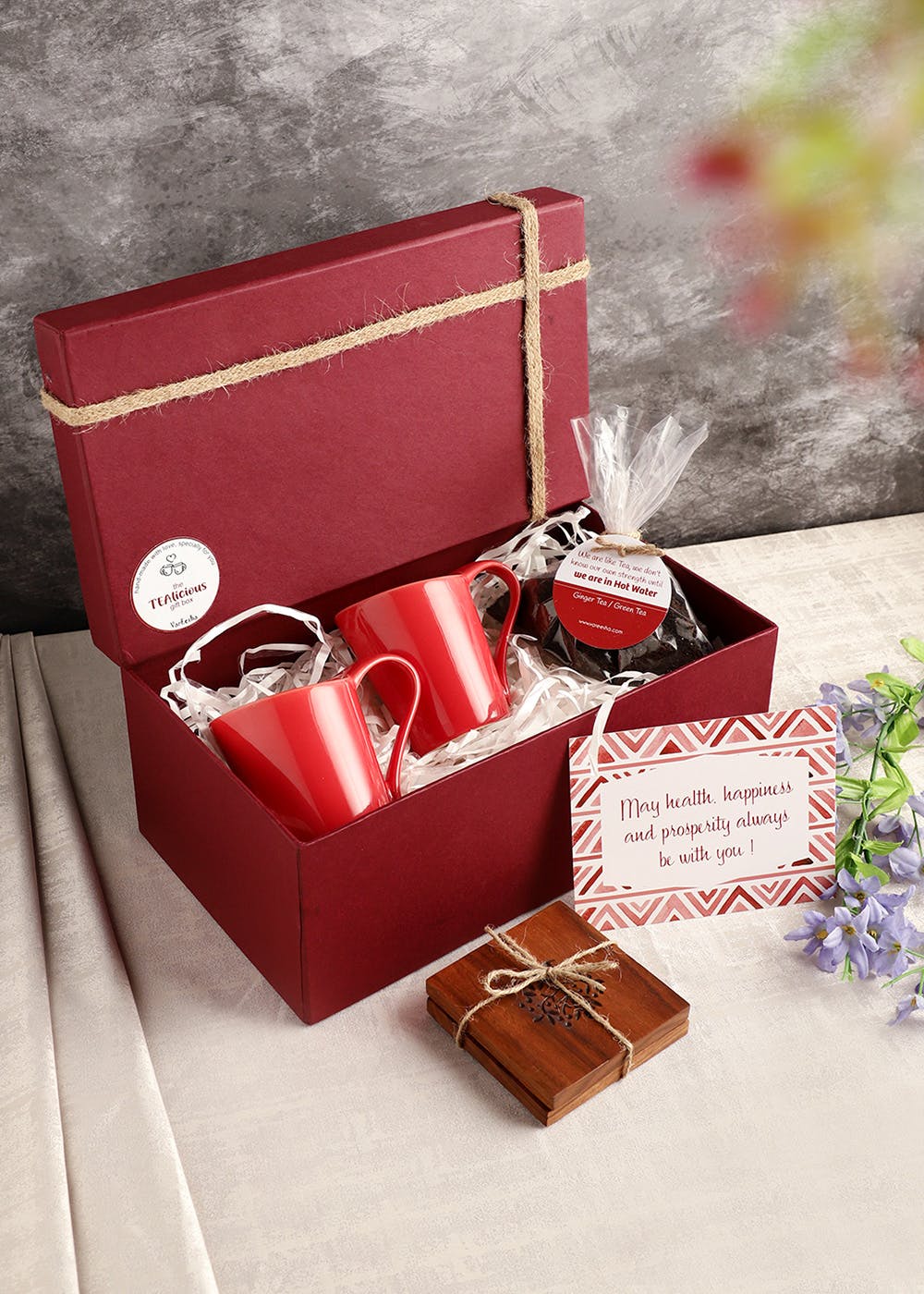 Get The Tealicious Gift Box - Red at ₹ 1599 | LBB Shop
