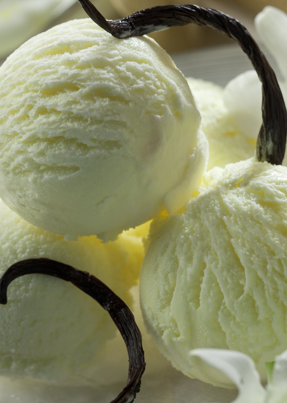 Get Vanillaaah Ice Cream (500ml) at ₹ 550 | LBB Shop