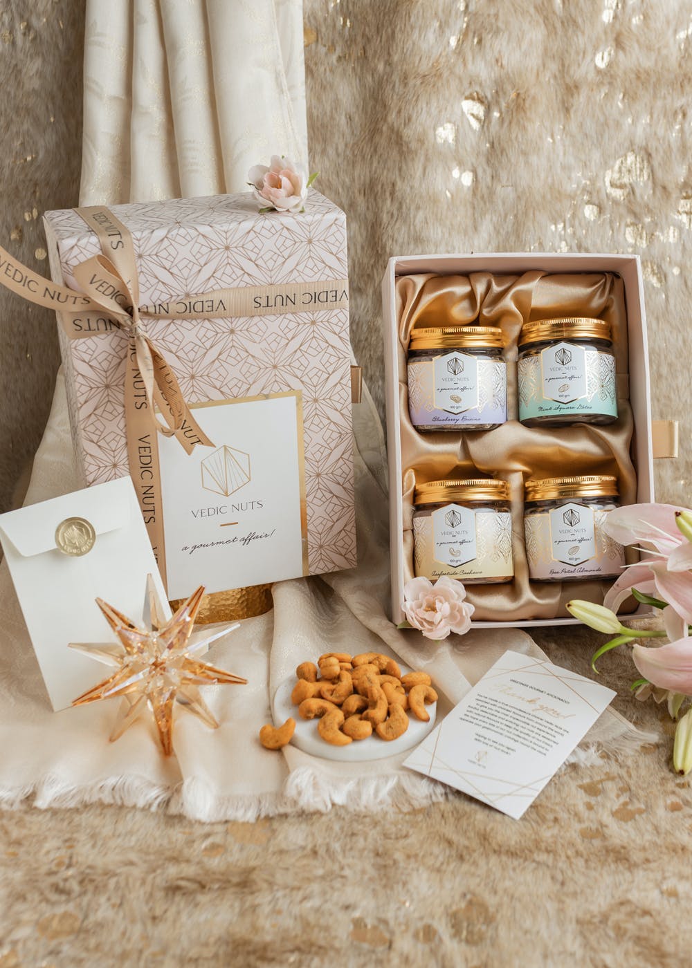 Get The Luxury Collection: Indulgence Box (Set of 4 Jars) at ₹ 1680 ...