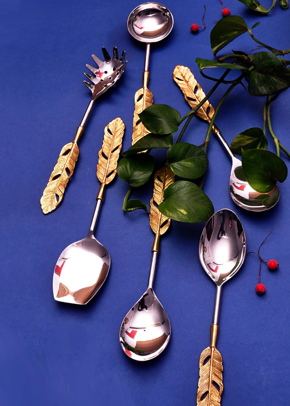 Get Gold Feather serving Spoon at ₹ 4250 | LBB Shop