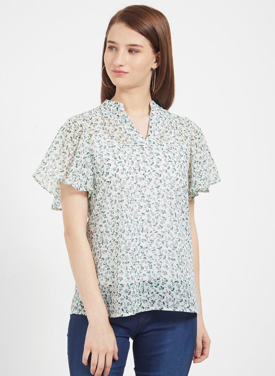 Get Green Floral Print Flared Sleeves Top at ₹ 405 | LBB Shop
