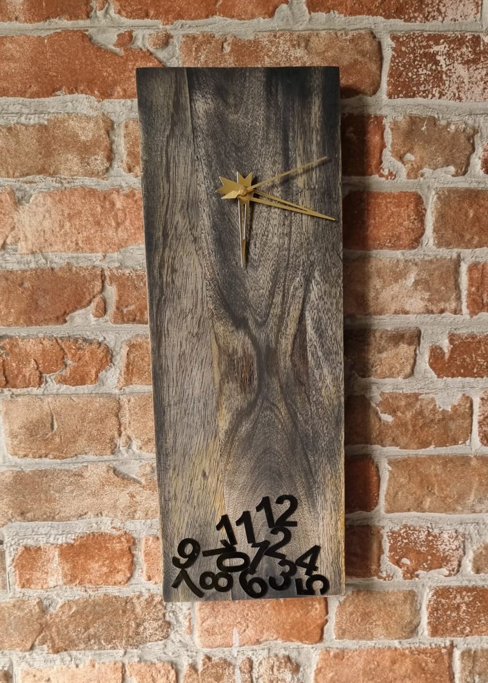 Get Black Distressed Mango Wood Analog Wall Clock at ₹ 1618 | LBB Shop