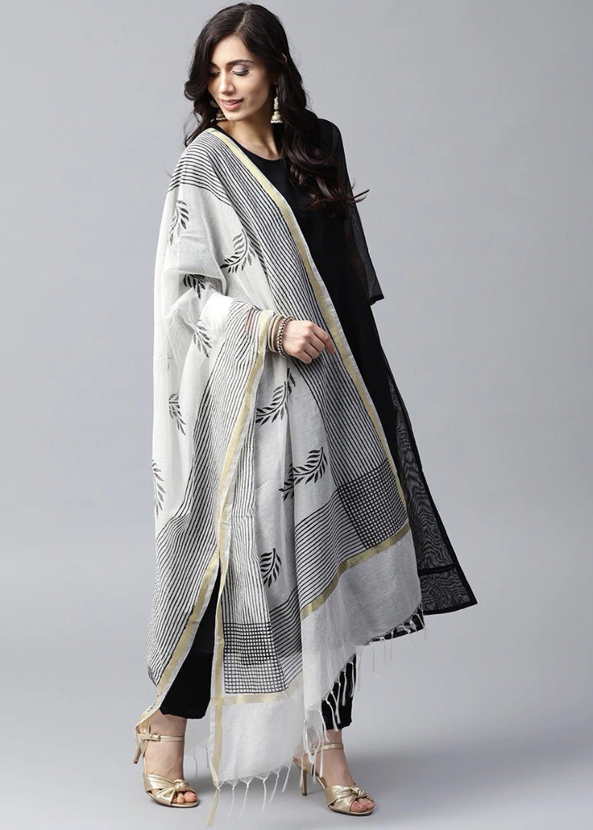 Get Tassel Detail Handblock Leaf Printed Dupatta at ₹ 909 | LBB Shop