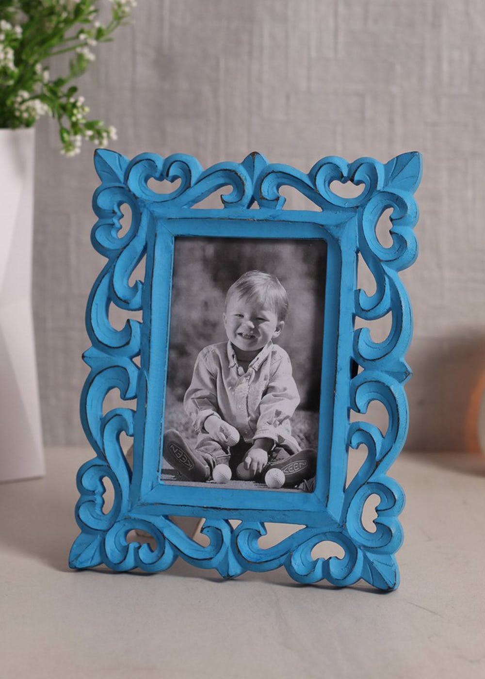 Get Yatha Wooden Handcrafted Table Top Photo Frame Distress Finish ...