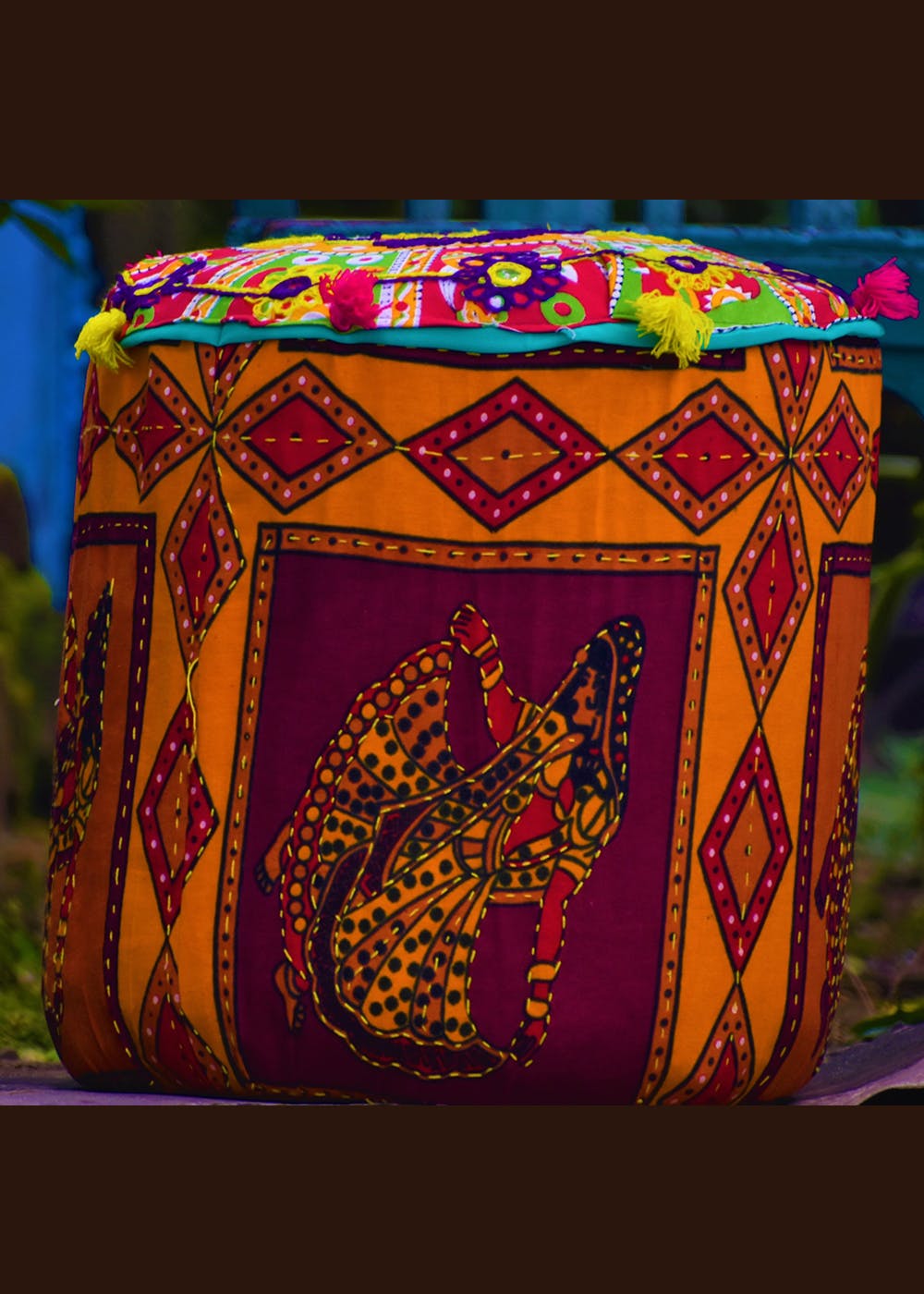 Get Traditional Rajasthani Motif Mudda at ₹ 600 | LBB Shop