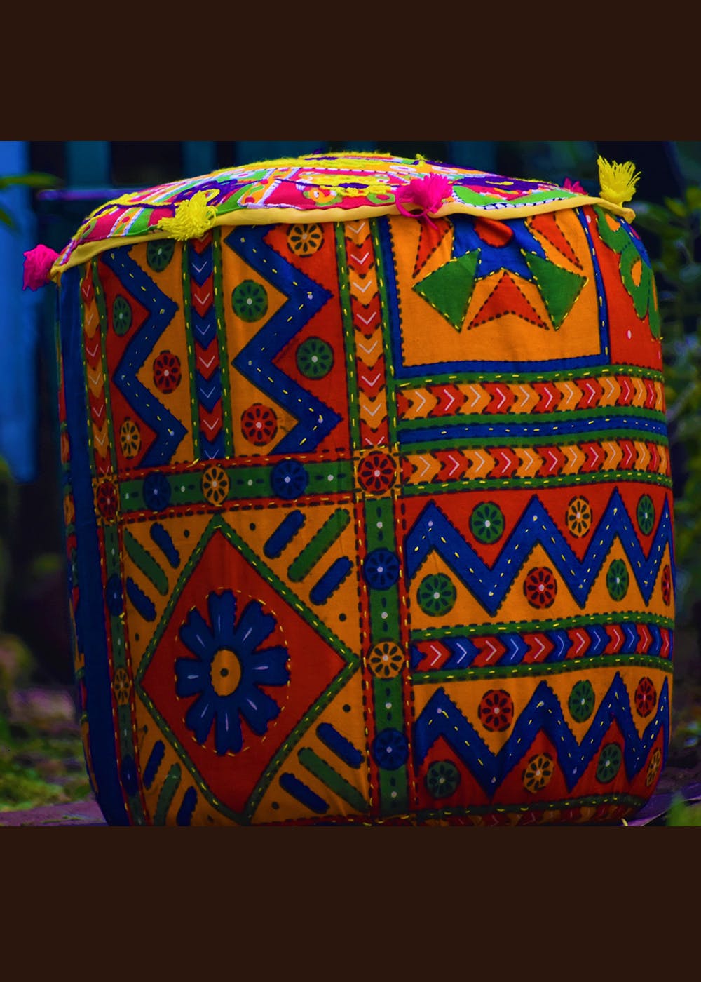 Get Rajasthani Multicoloured Mudda at ₹ 600 | LBB Shop